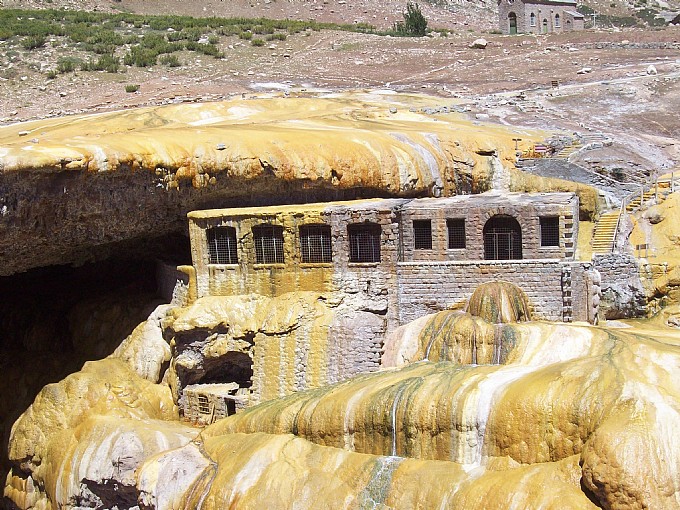 puente del inca en Puente del Inca